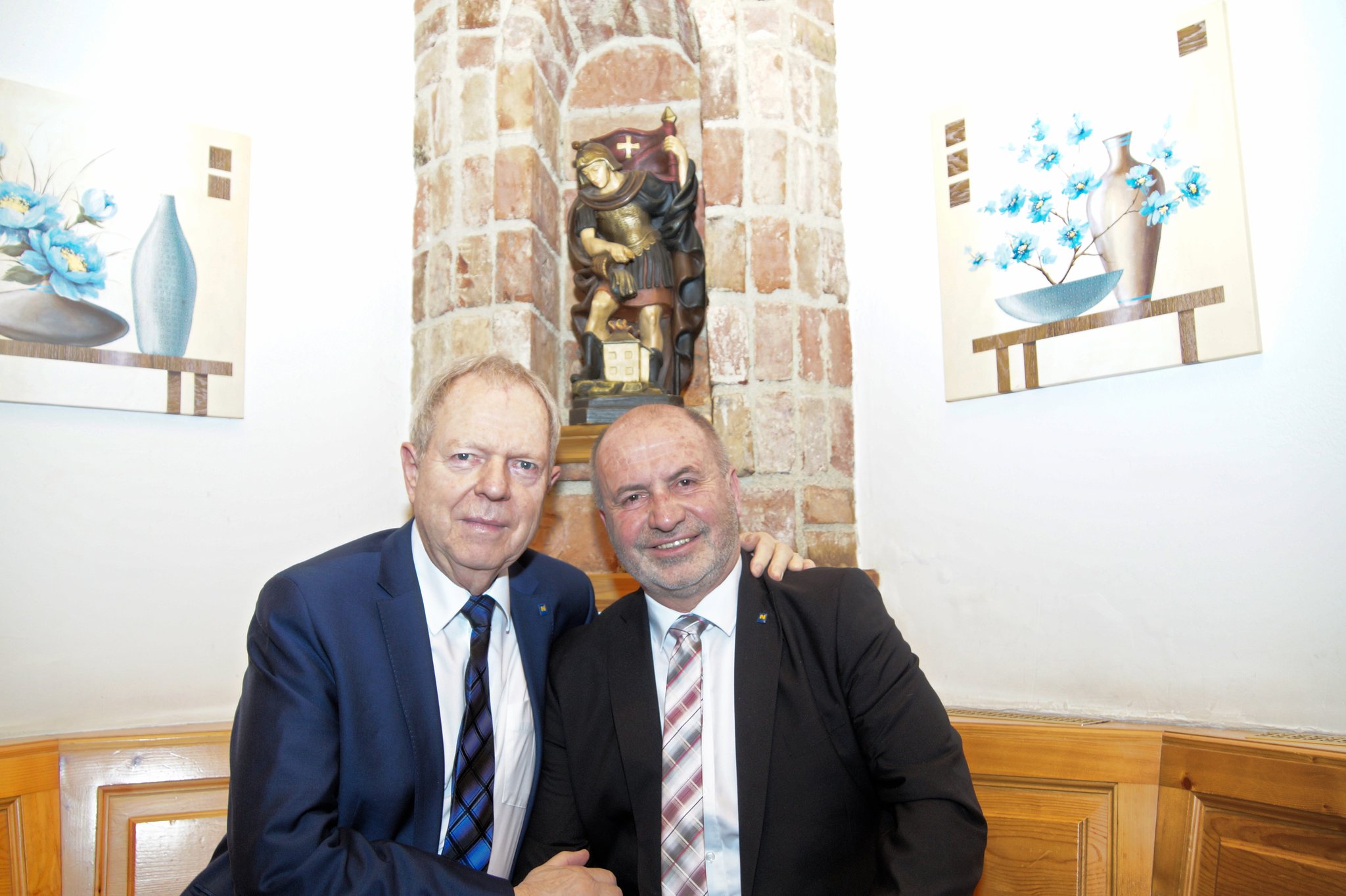 Der Bürgermeister bittet zum Tanz: 45igster Ball der ÖVP Altenmarkt ...