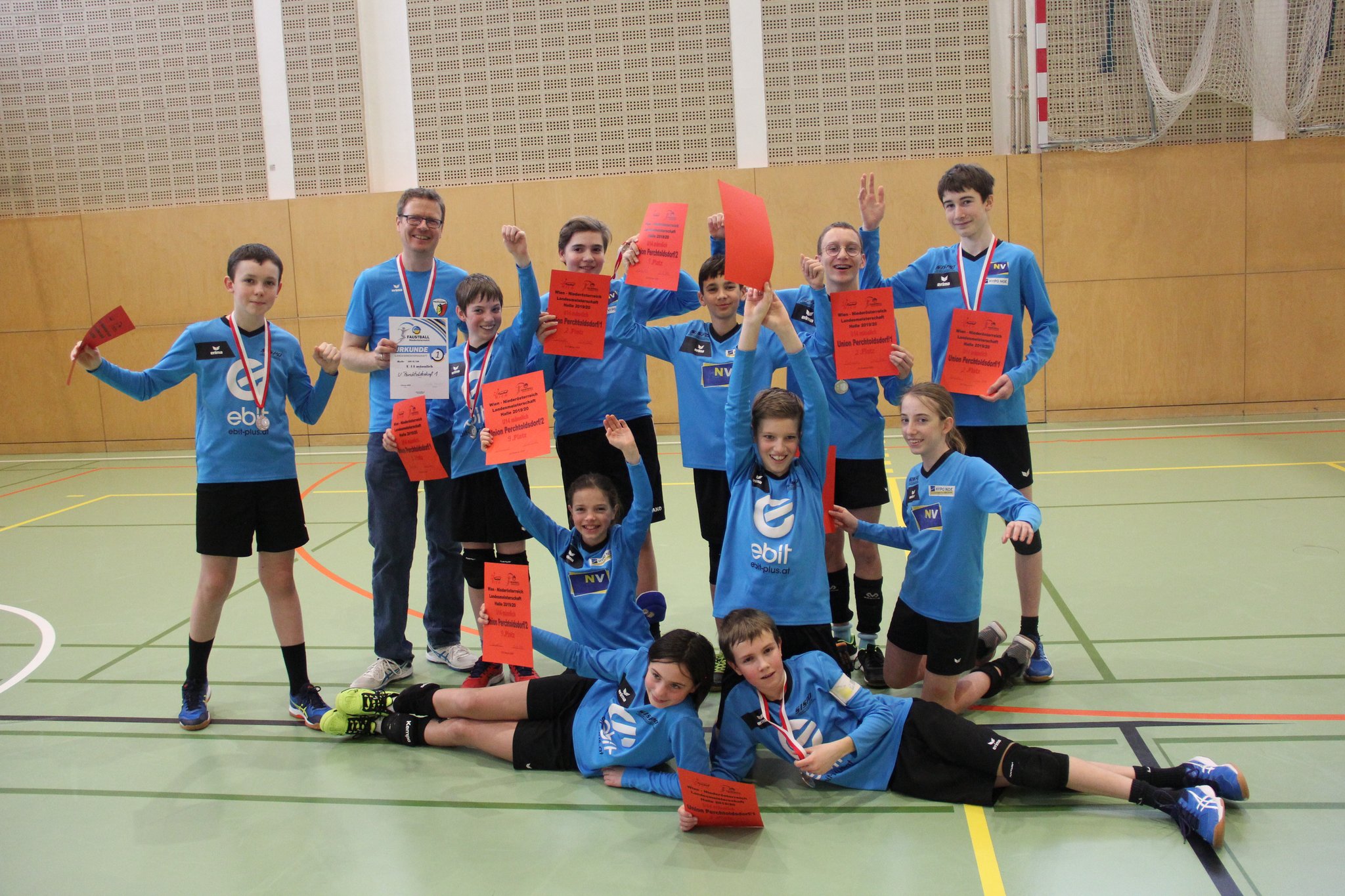 Union Perchtoldsdorf 1 U14 ist bestes Faustball Team aus ...