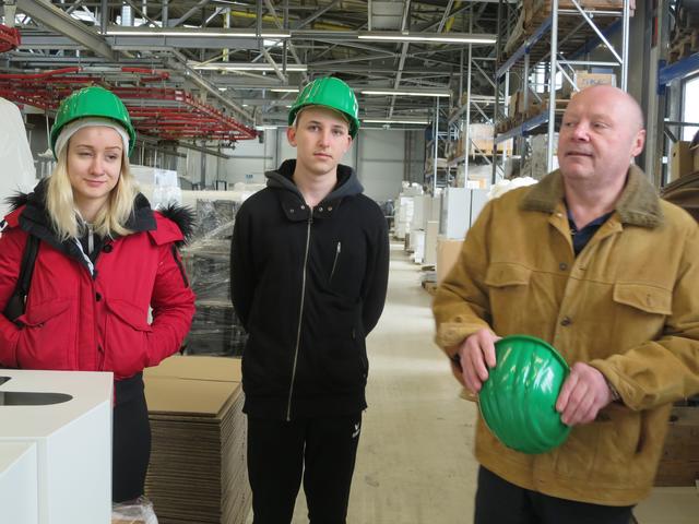 Einjährige Wirtschaftsfachschule besucht Firma Nikitscher Metallwaren ...