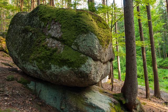 Das Waldviertel: Das Waldviertel und die Wackelsteine - Zwettl