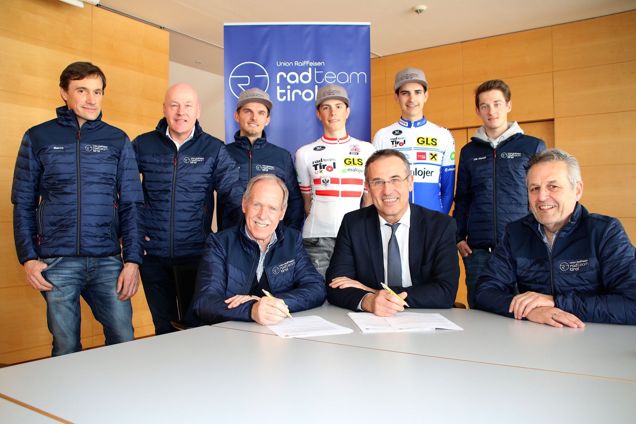 Rad Tirol: Raiffeisen und Radteam Tirol gehen gemeinsam in die Zukunft ...