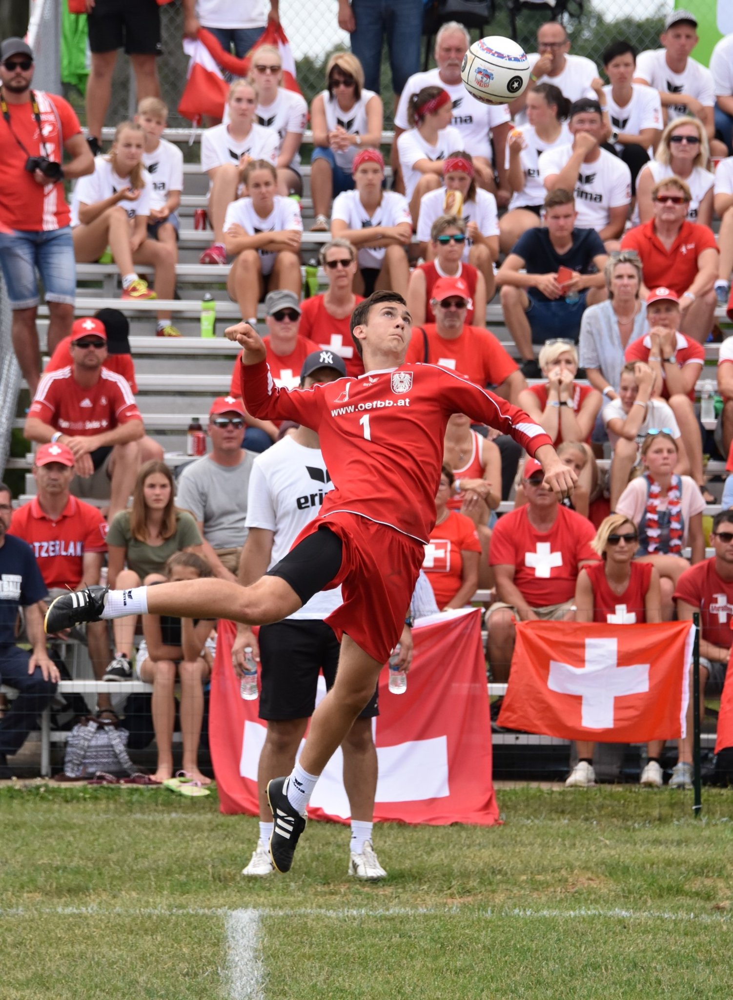 Corona-Krise in OÖ: Faustball U-18 WM in Grieskirchen wird auf 2021 ...