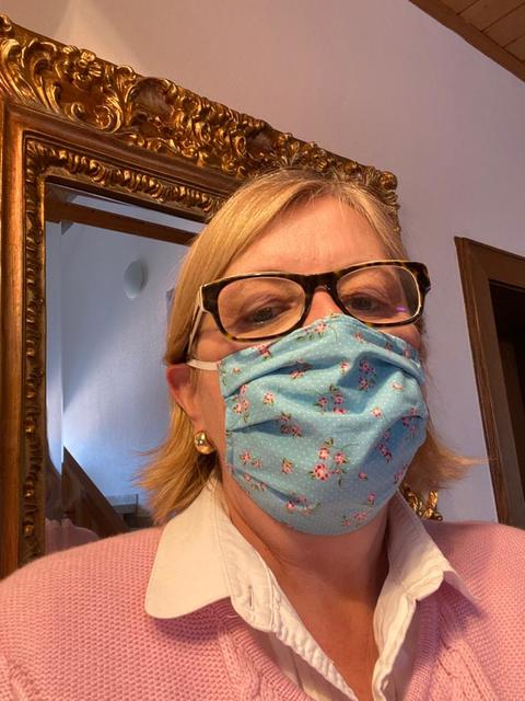 Waldviertler Manufaktur, Elfi Maisetschläger: Mund-Nasen-Schutz im ...