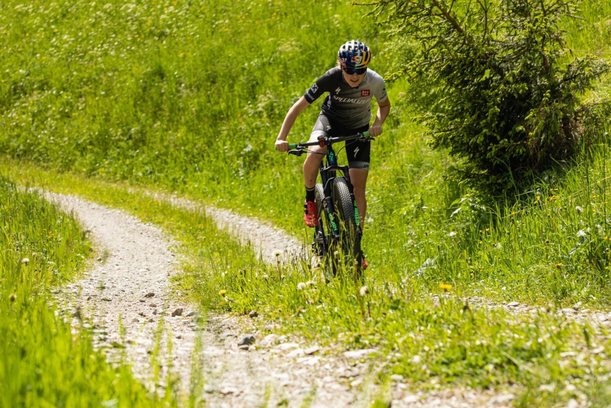 Bike Challange: Laura Stigger „pfeift“ auf die Lanser Alm - Innsbruck