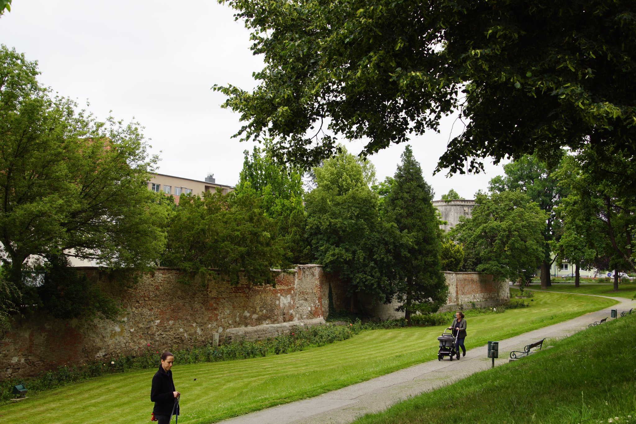 Parkanlage: Schubertpark - Liesing