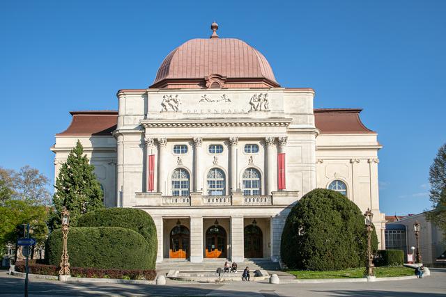 Oper, Operette und Musical: So singt und tanzt sich die Oper Graz durch ...