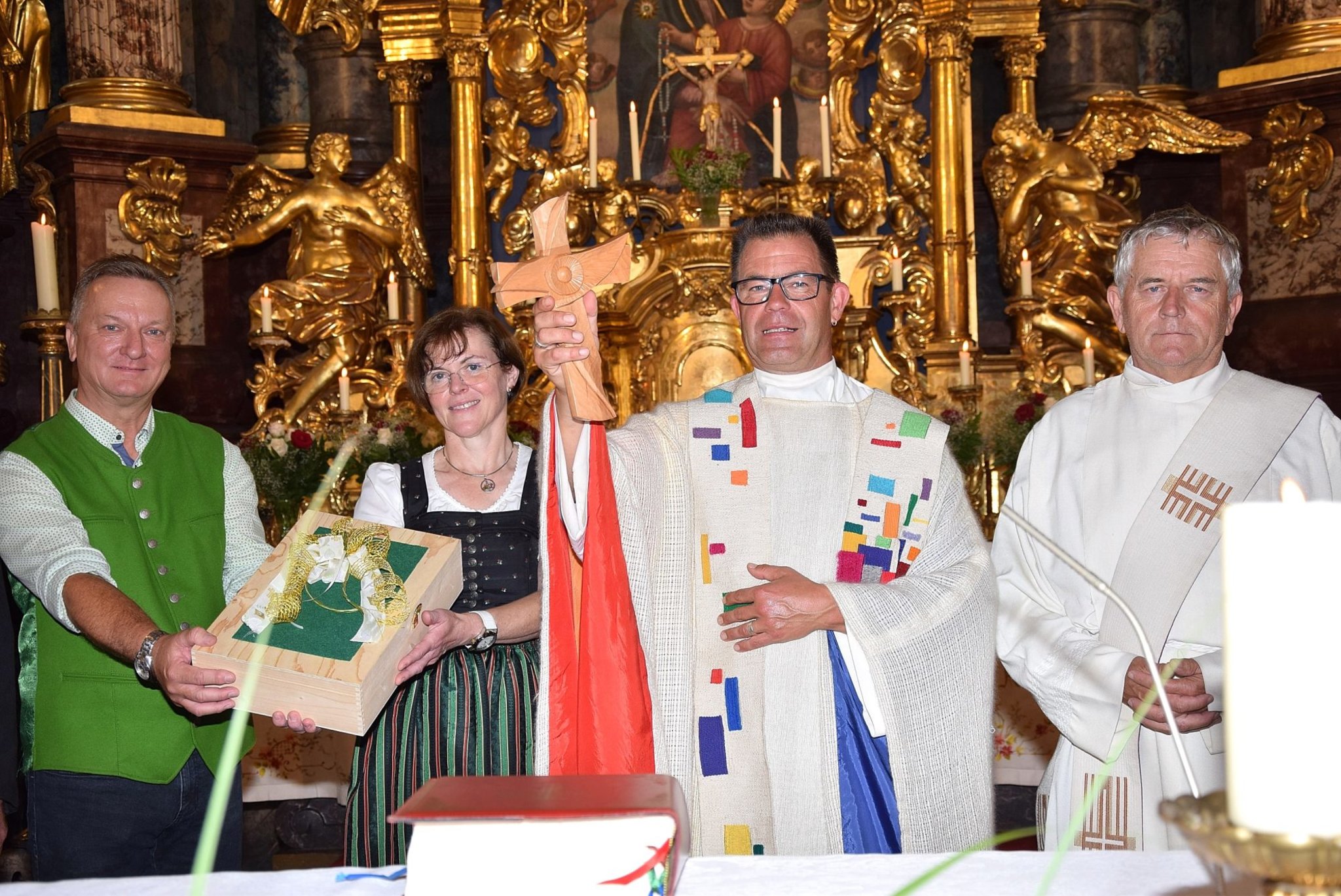 Pfarrer Robert Strohmaier: Erst Bäckergeselle – nun schon 20 Jahre ...