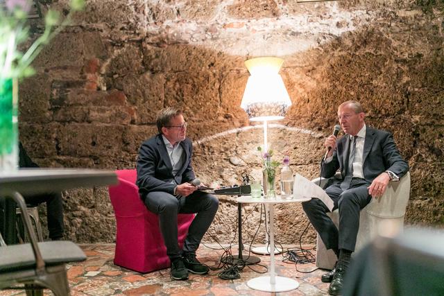 Gänsehautsalon in der Blauen Gans: Wie geht es jetzt weiter, Herr ...