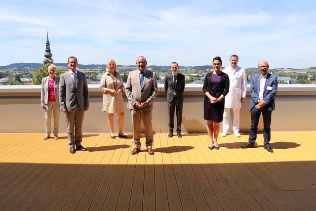 Zu Gast in Ried: Landtagspräsident Wolfgang Stanek lobte Rieder ...