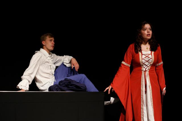 Premiere Donnerstag, 30. Juli: Romeo und Julia mit Popsongs, Cellomusik ...