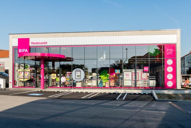 Neueröffnung: BIPA-Filiale in Traismauer überzeugt mit neuem Shop-Design und erweitertem Angebot ...