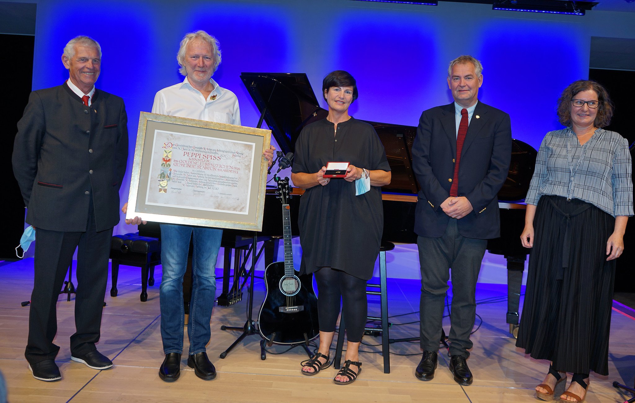 Buchpräsentation: Peppi Spiss – "Ultramarin und lichtes Ocker" - Landeck