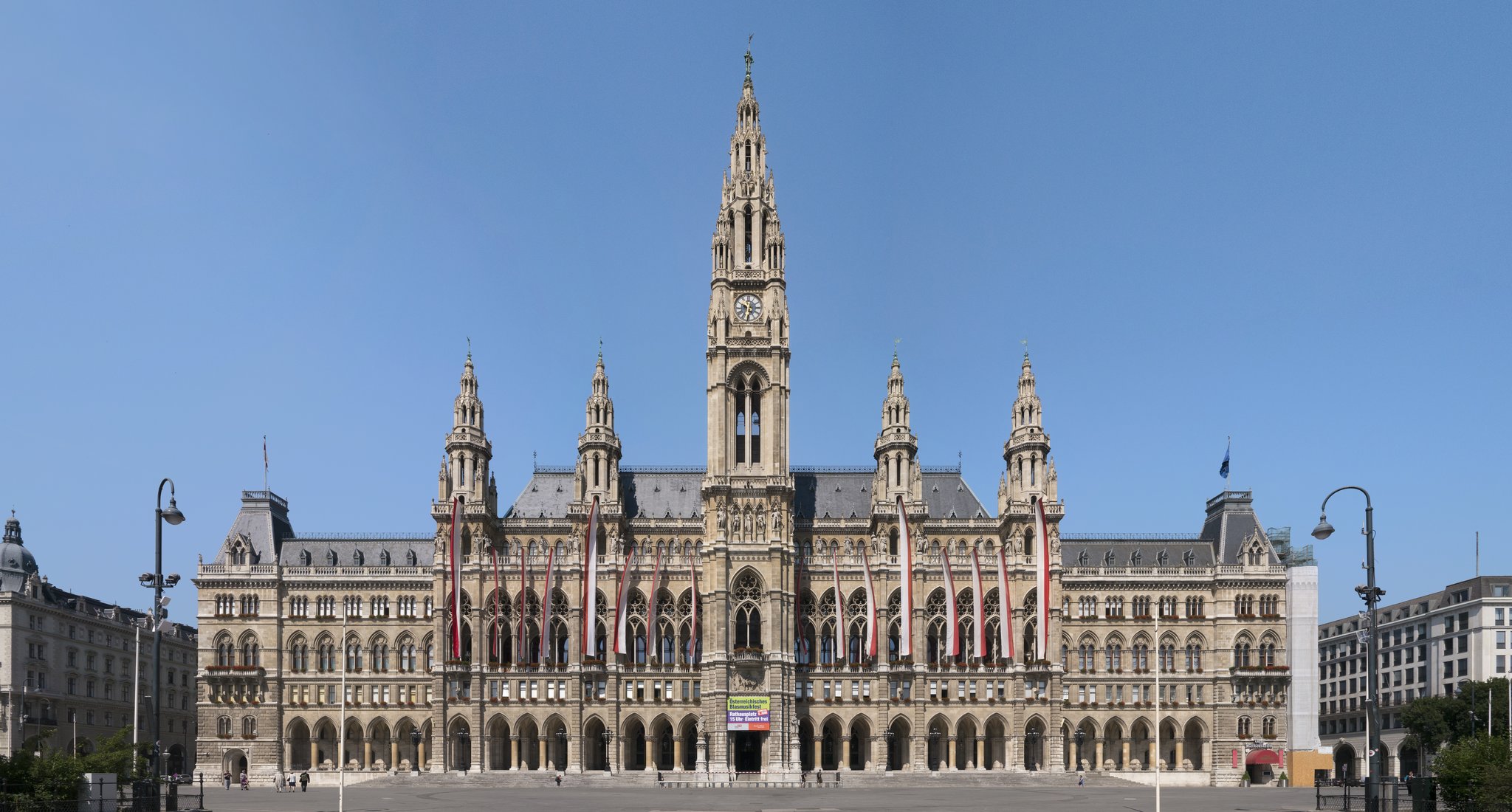 Gemeinde- und Bezirksvertretungswahlen: Klein und Groß - Diese Parteien ...