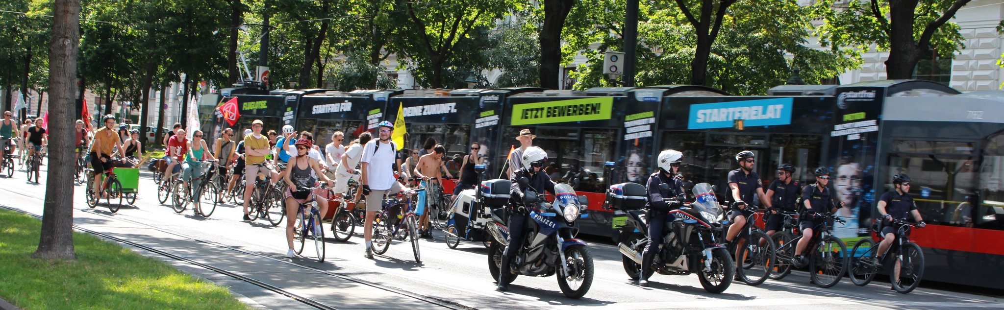 Eine Fahrraddemo mit Vision: Der Rebel Ride rockt Wien! - Wien