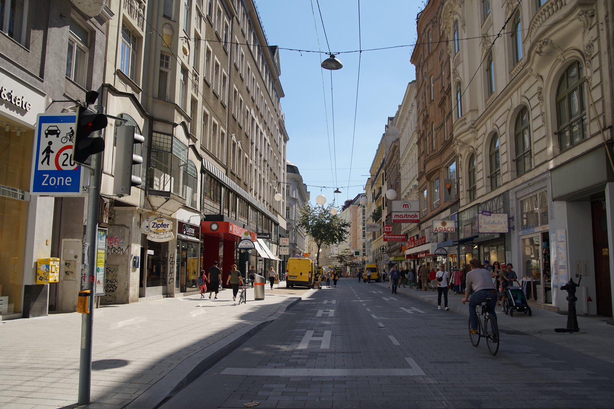 Begegnungszone: Begegnungszone Neubaugasse - Liesing