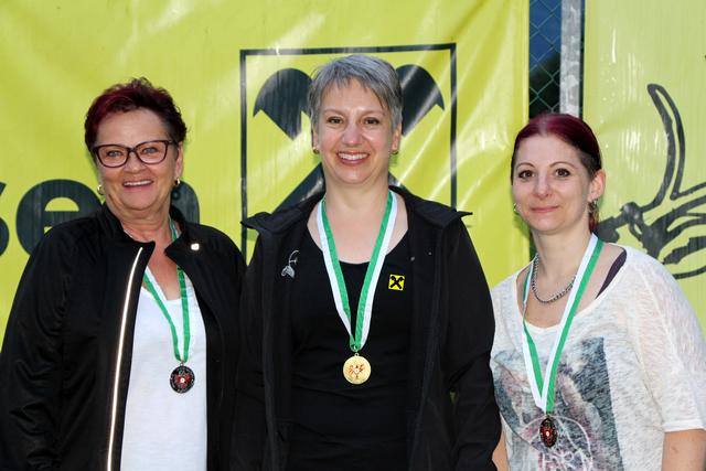 Lisa Hafner aus Umhausen holt sich Tagessieg: KK-100 Meter ...