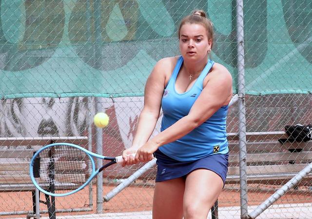 TC Raiffeisen Schwaz Damen Feiern Aufstieg In Die 2 Bundesliga Schwaz tc-raiffeisen-schwaz-damen-feiern-aufstieg-in-die-2-bundesliga-schwaz