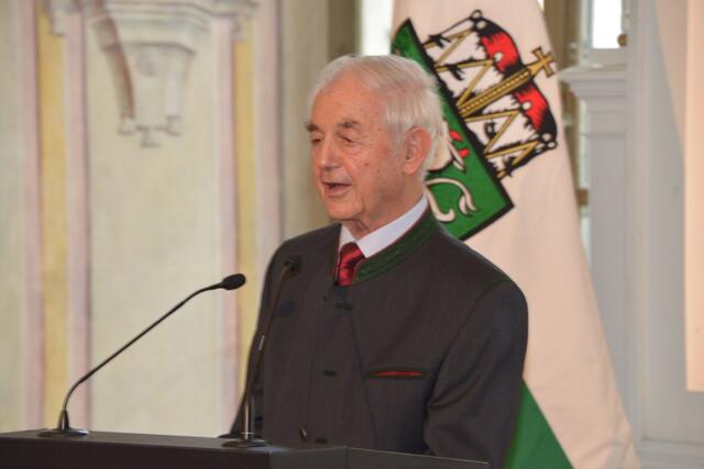 Ehrenring verliehen: Josef Riegler mit Ehrenring des Landes Steiermark ...
