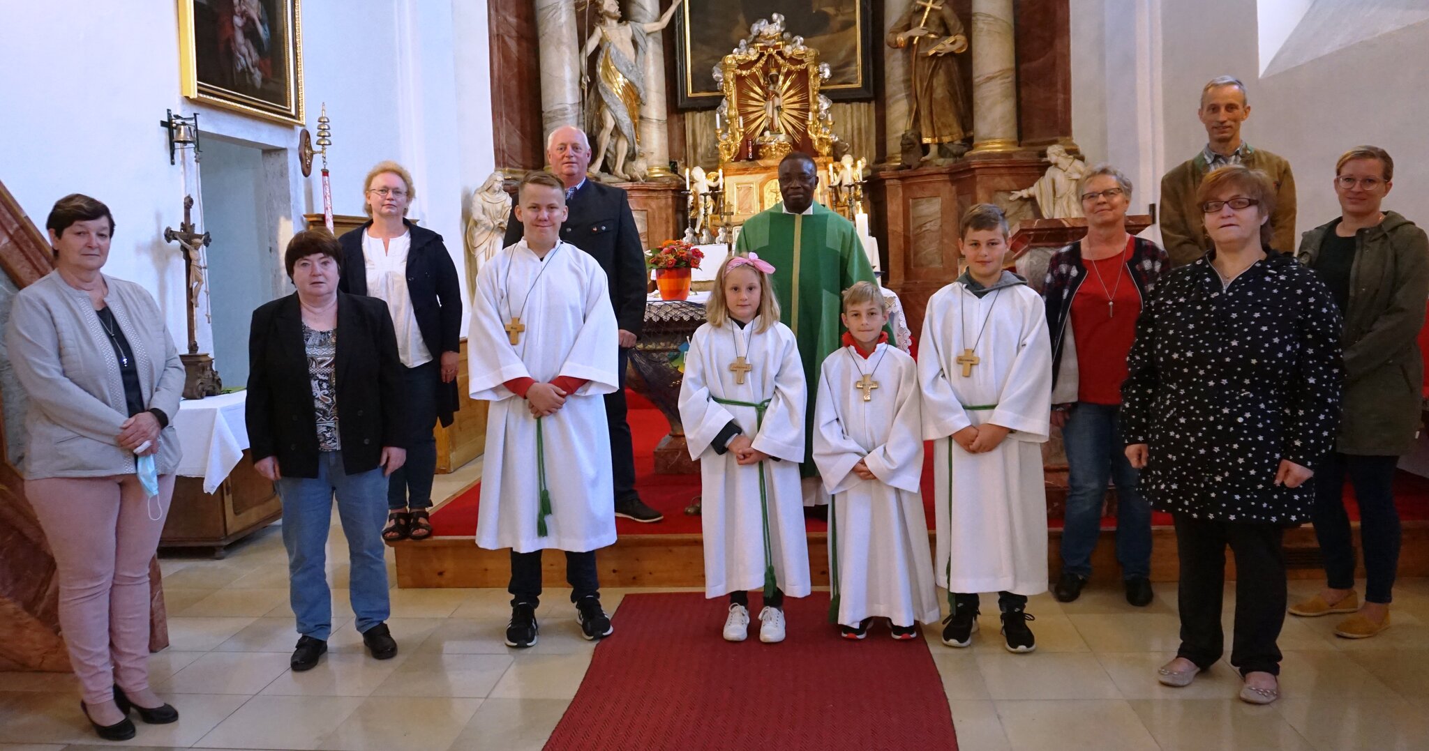 MMag. Raymond Oscar Idiong ist priesterliche Aushilfe in Lichtenau ...