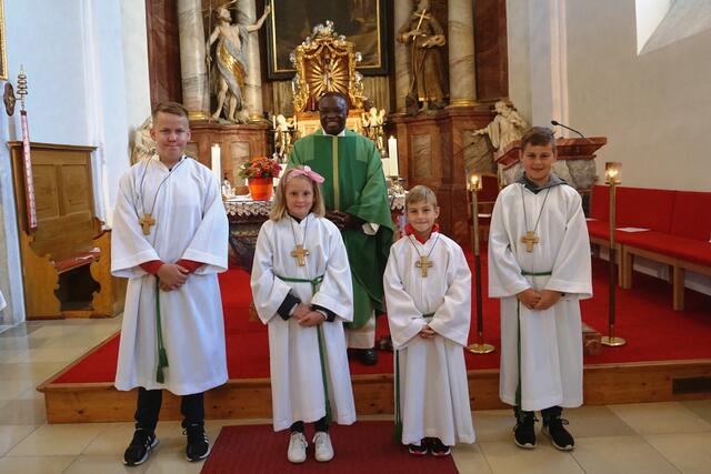MMag. Raymond Oscar Idiong ist priesterliche Aushilfe in Lichtenau ...