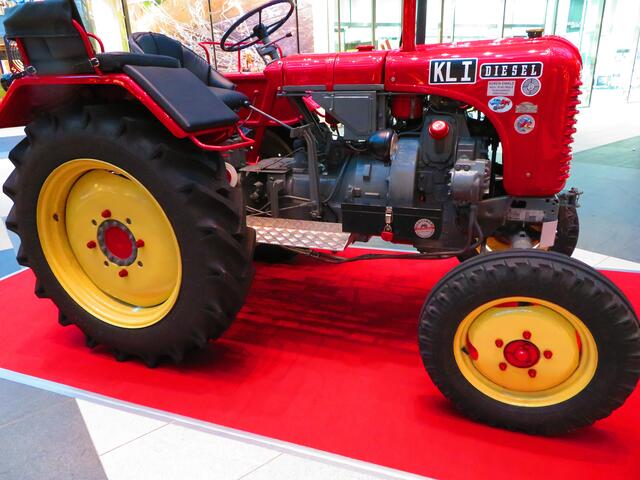 Oldtimer: alte Traktoren - Villach