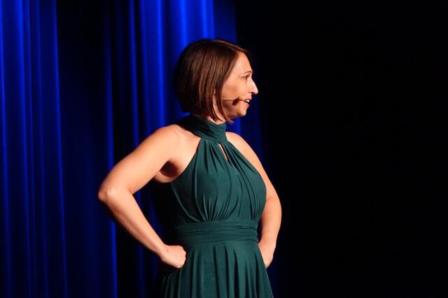 Kabarett-Ikone Lydia Prenner-Kasper begeisterte in Spielberg - Murtal