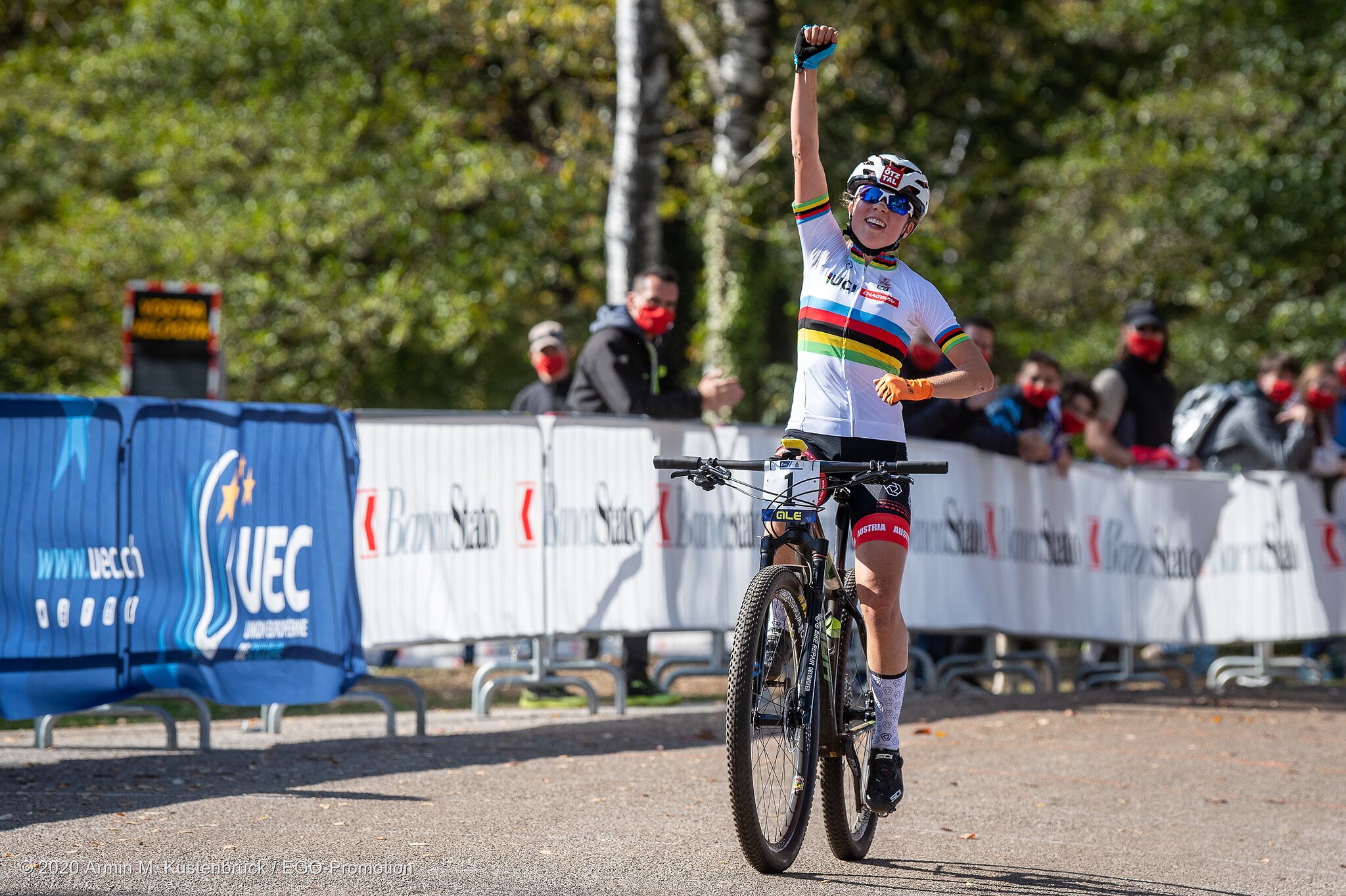 MTB EM in der Schweiz: Mona Mitterwallner holte nach WM-Gold auch Gold ...