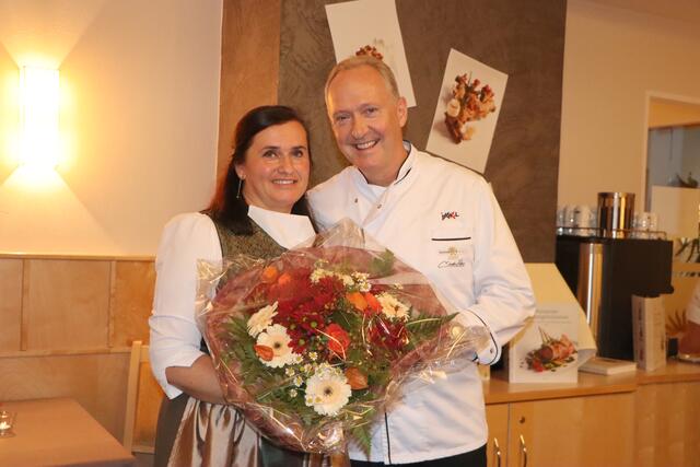 Buchpräsentation vom Club der Paznauner Köche: Neue "Paznauner ...