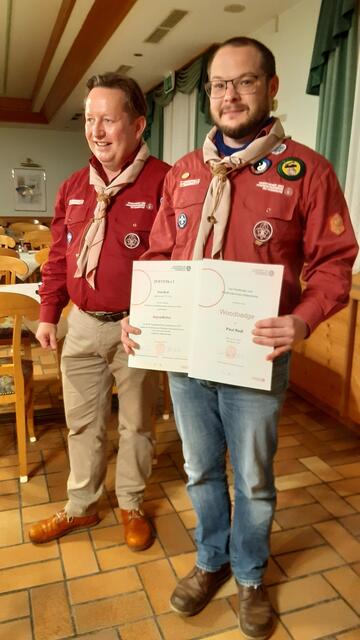 Krems/ Egelsee: Paul Redl steigt in den höchsten Rang der Pfadfinder ...