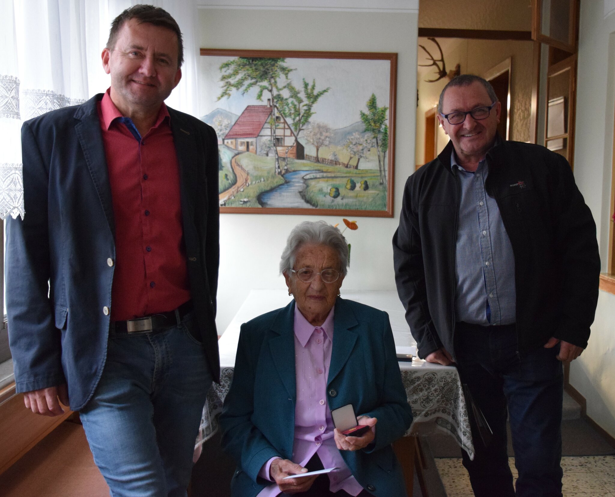 Personalia: Maria Bauer feiert 90. Geburtstag - Mistelbach