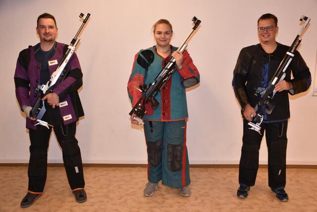 Jungschützin dominiert Meisterschaft: Der neue Schützen-Stern heißt ...