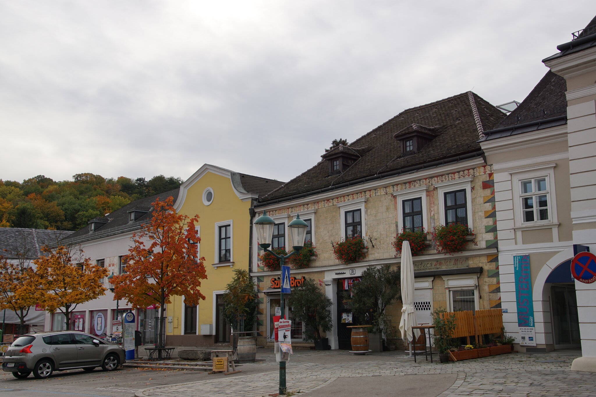 Perchtoldsdorf: Marktplatz - Liesing
