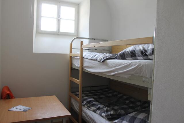 Gefängnishotel Braunau: Urlaub hinter Gittern - Braunau