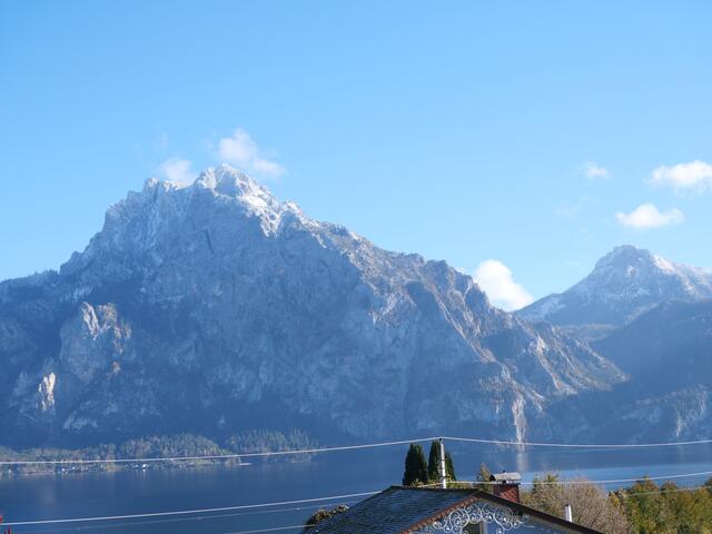 Salzkammergut / Traunkirchen: Der Traunstein hat viele Gesichter ...
