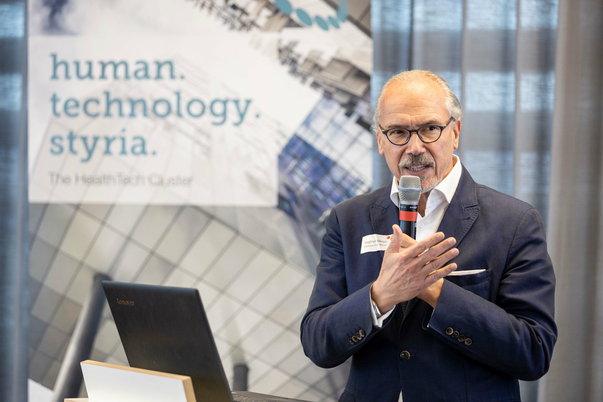 Dr. Siegfried Meryn ist sich sicher: "Die Medizin kommt bald zum ...