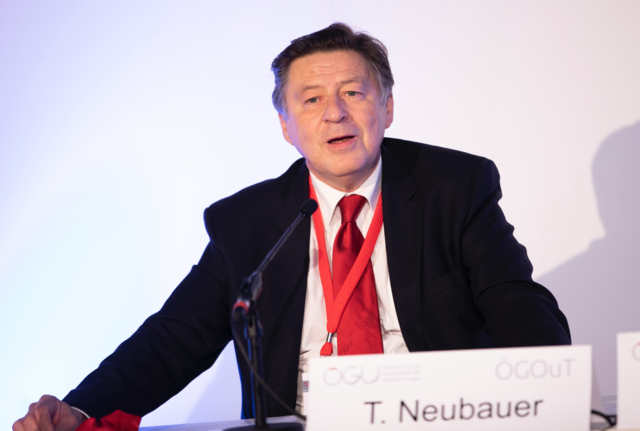 Prim. Dr. Thomas Neubauer ist neuer Präsident der Österreichischen ...