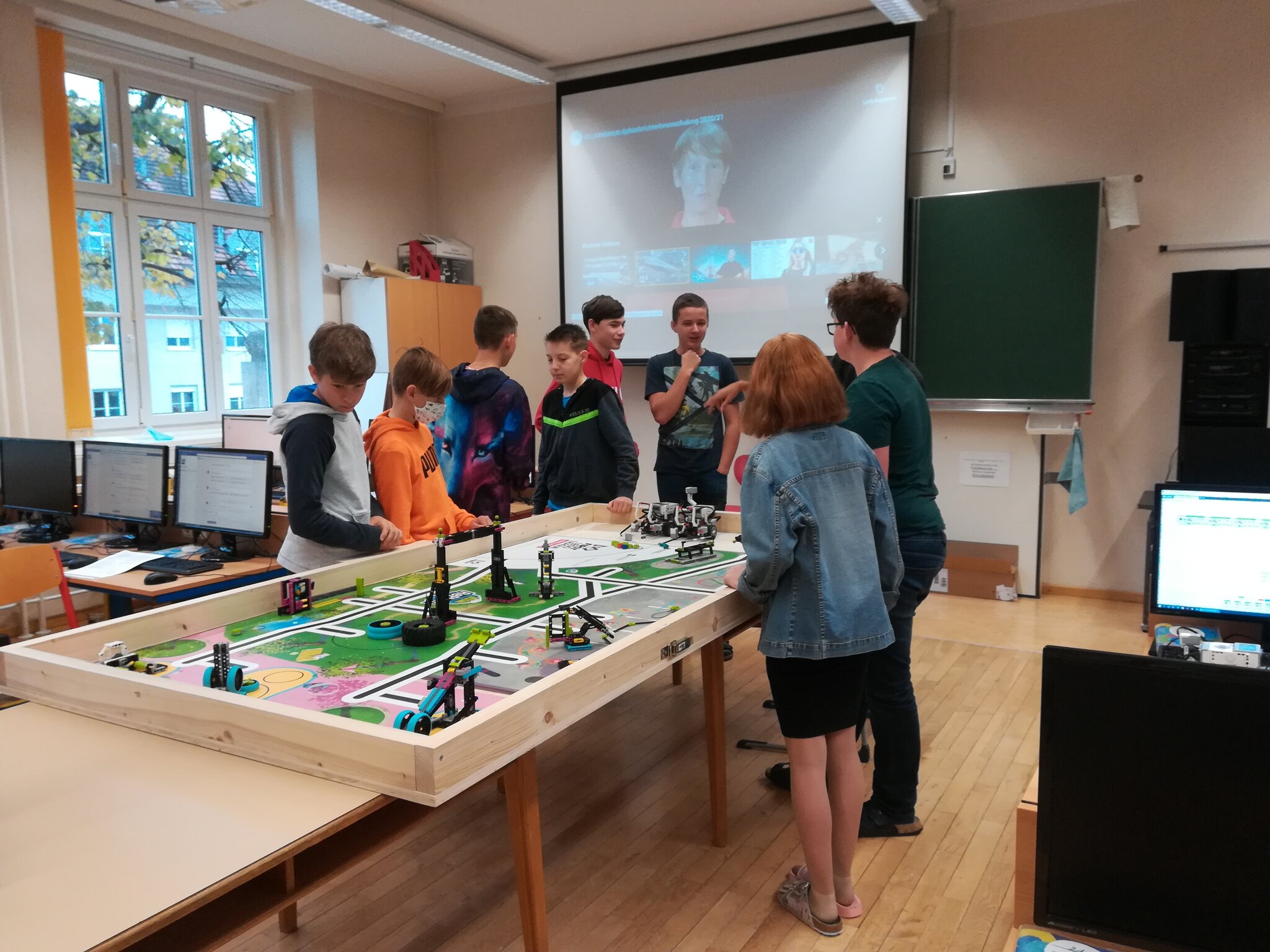 Endlich wieder Schule!: Die Schüler der Europa - Mittelschule Pyhra ...