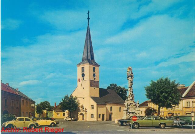 Archiv: Damals & Heute: Der HAUPTPLATZ in TRAISKIRCHEN von 1400 - 2020 ...