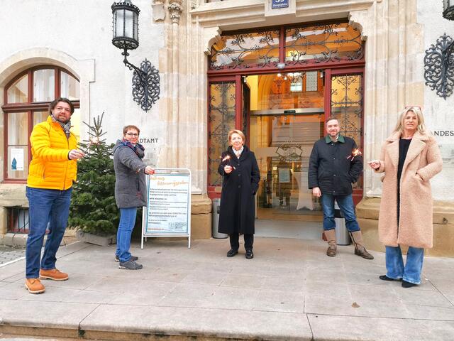 Wunderkerze statt Böller: Keine Silvester-Knallerei in Korneuburg ...