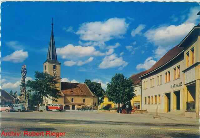 Archiv: Damals & Heute: Der HAUPTPLATZ in TRAISKIRCHEN von 1400 - 2020 ...