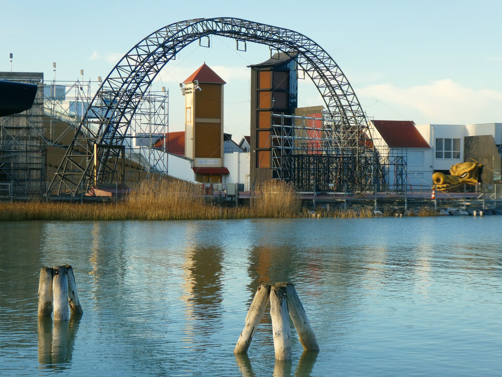 Rund um den Neusiedlersee - Mörbisch: Mörbisch - Seefestspielbühne ...