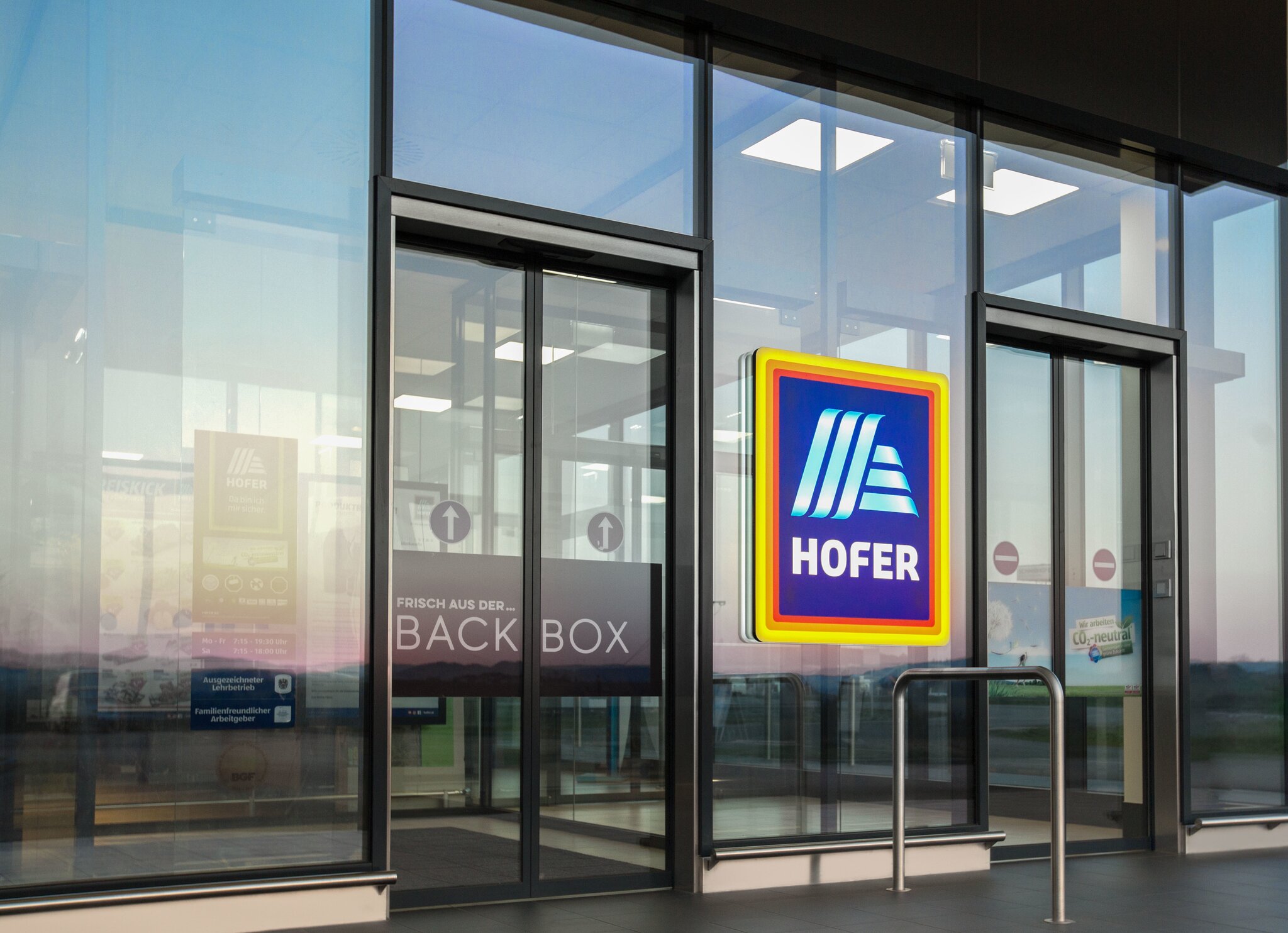 Ab März in der Linzerie: Hofer-Filiale am Bulgariplatz zieht um - Linz