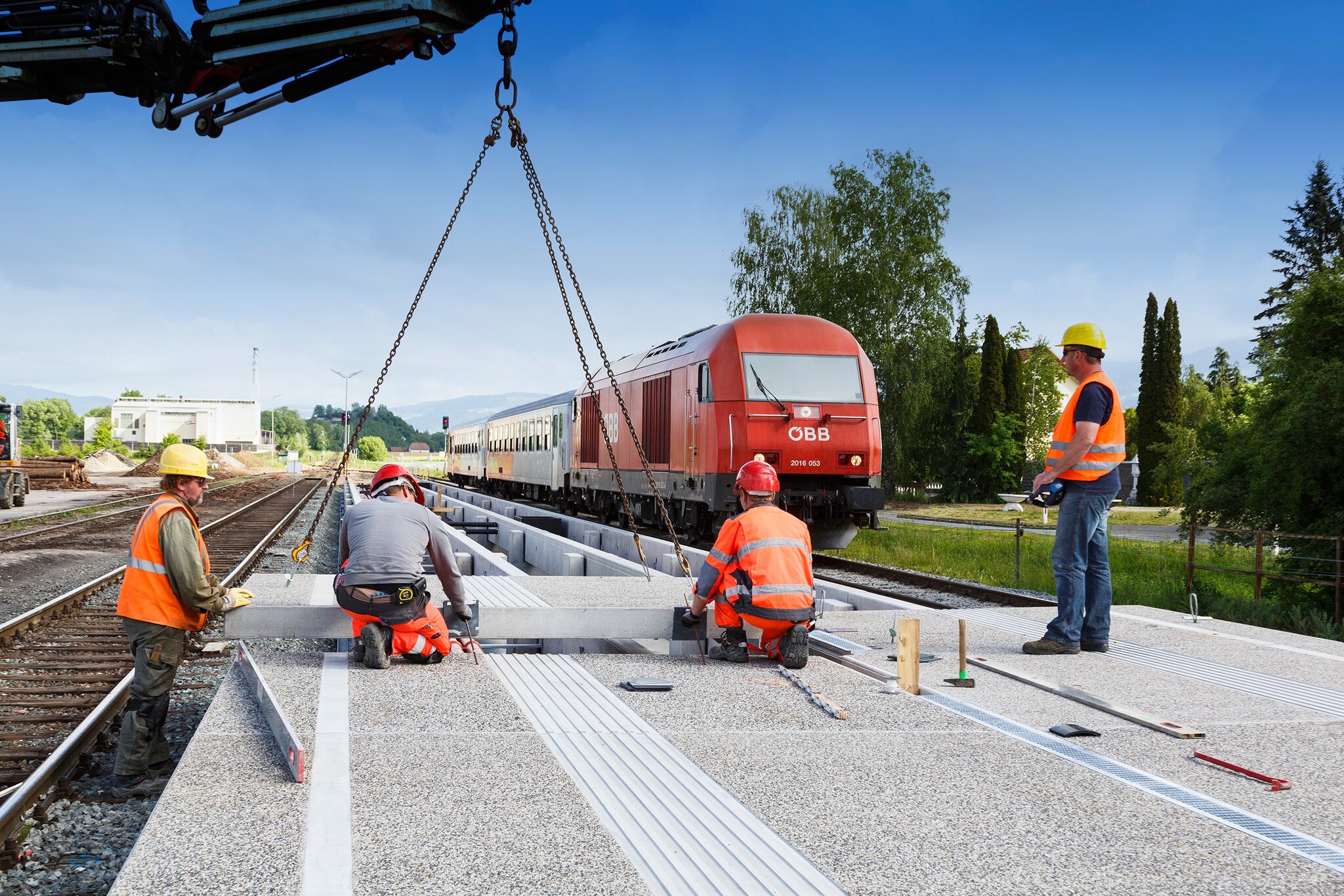 Barrierefreie Bahnsteige: ÖBB modernisiert Haltestelle in Strebersdorf ...