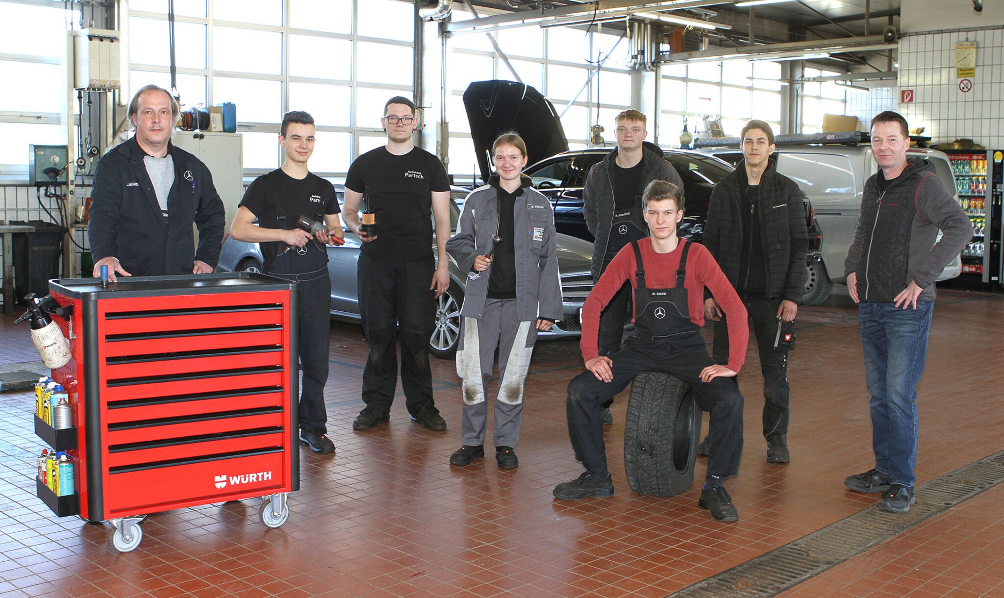 Autohaus investiert in die Zukunft: Lehrlingsausbildung bei Partsch ...