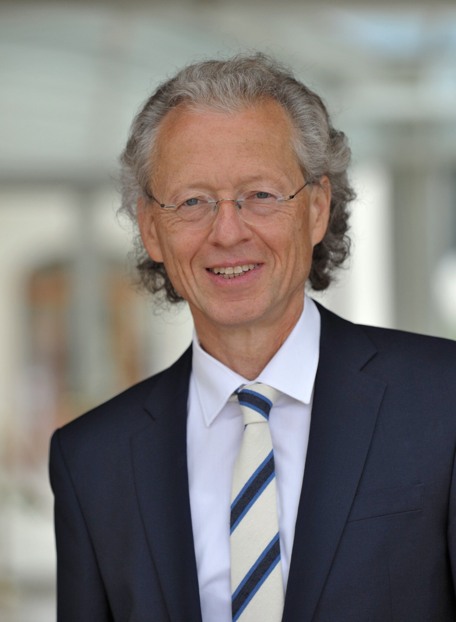 Robert Lehrbaumer im Interview: "Optimismus ist meine persönliche Basis ...