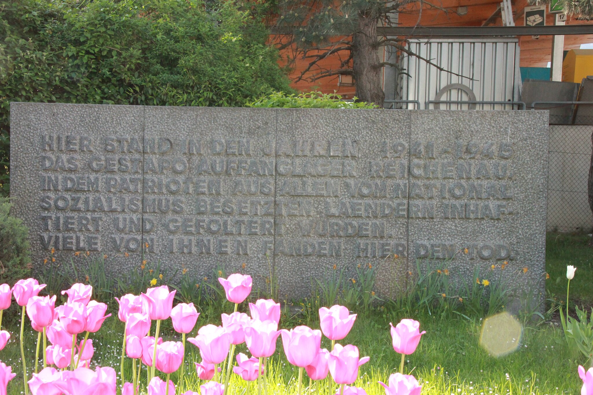 Zeitgeschichte: Initiative für ein würdiges Denkmal in der Reichenau ...