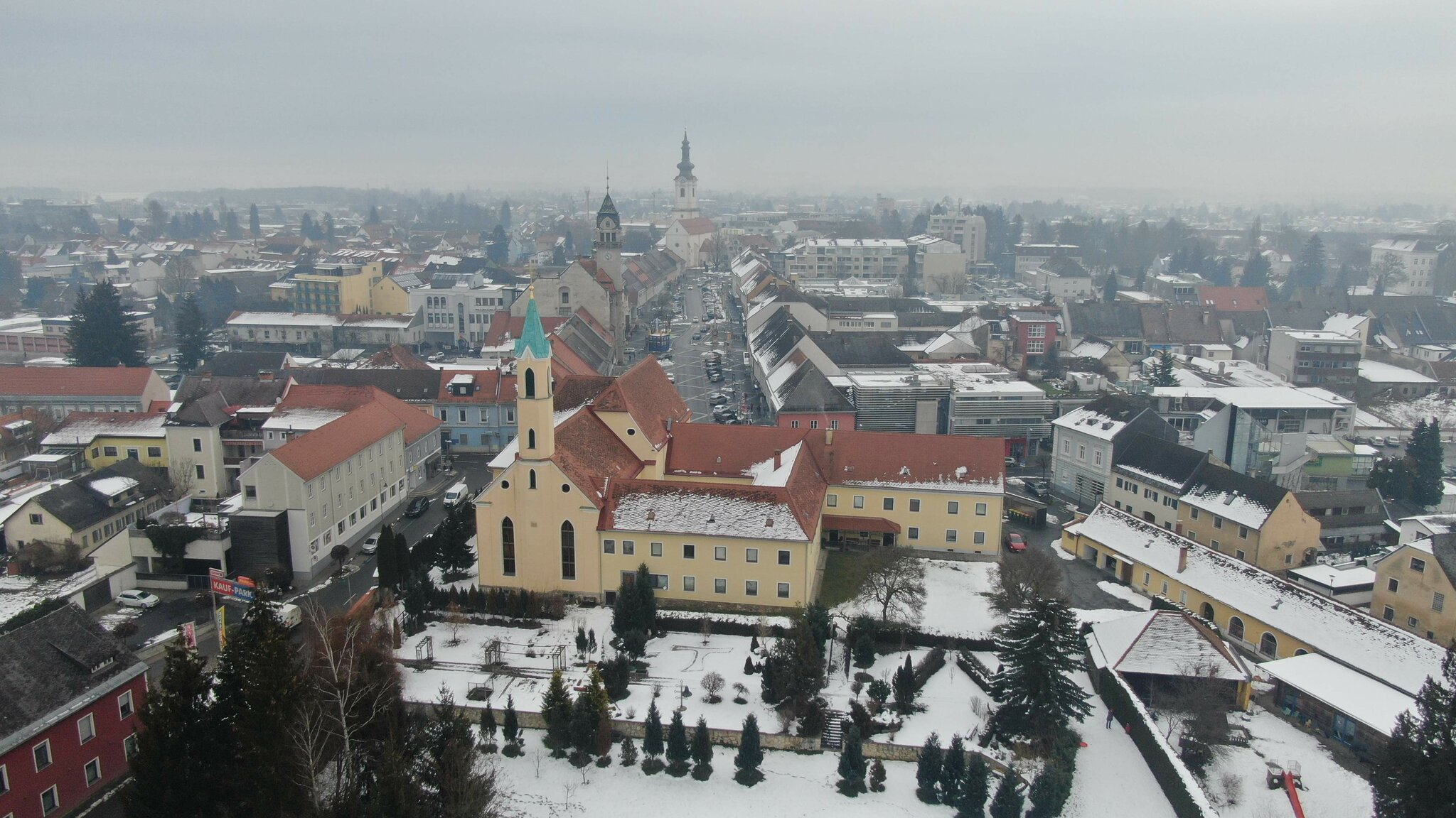 Bildergalerie: Die Bezirksstadt Leibnitz von oben - Leibnitz