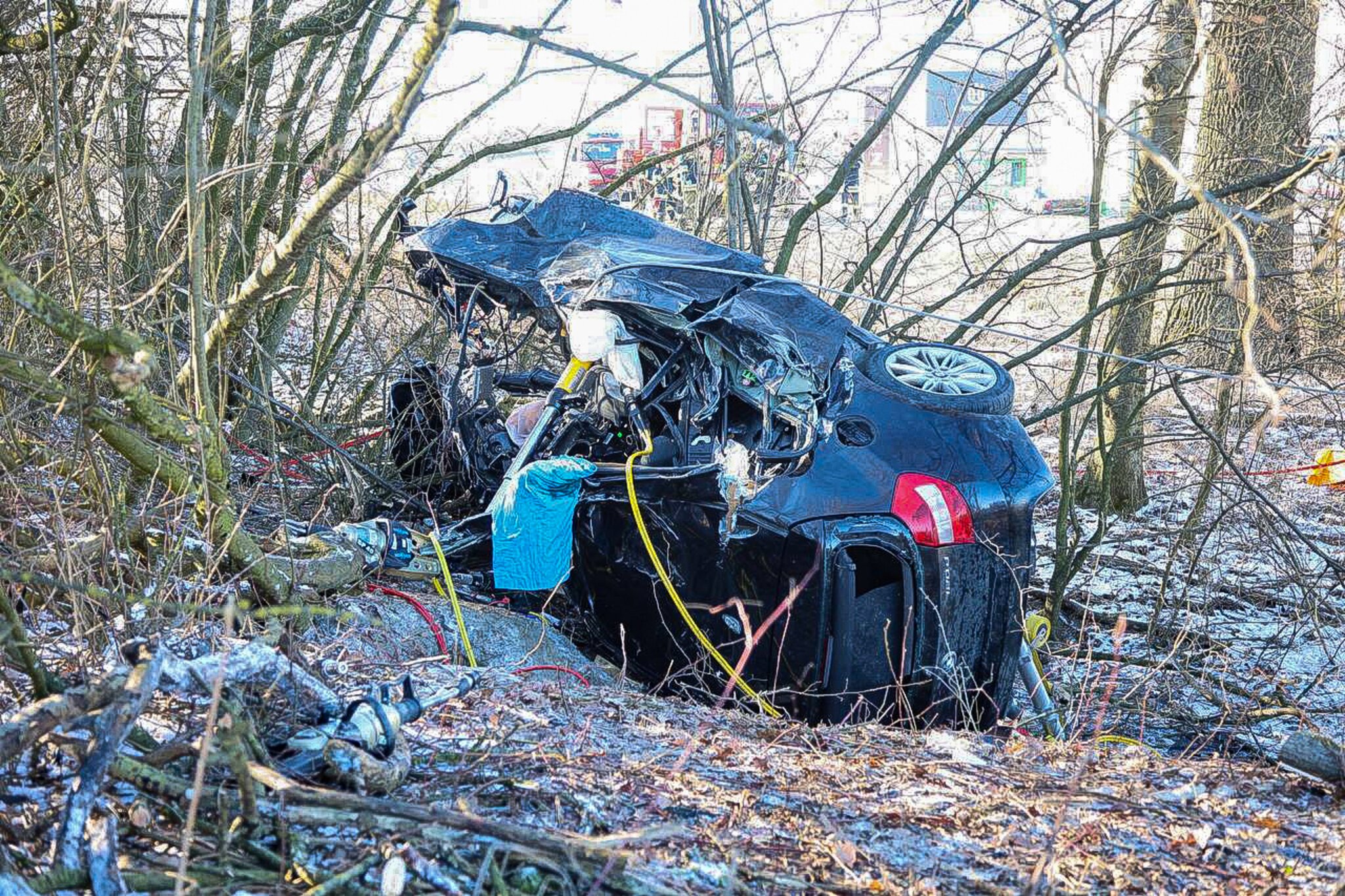Von Fahrbahn abgekommen: Schwerer Verkehrsunfall auf der B137 bei Grieskirchen - Grieskirchen ...