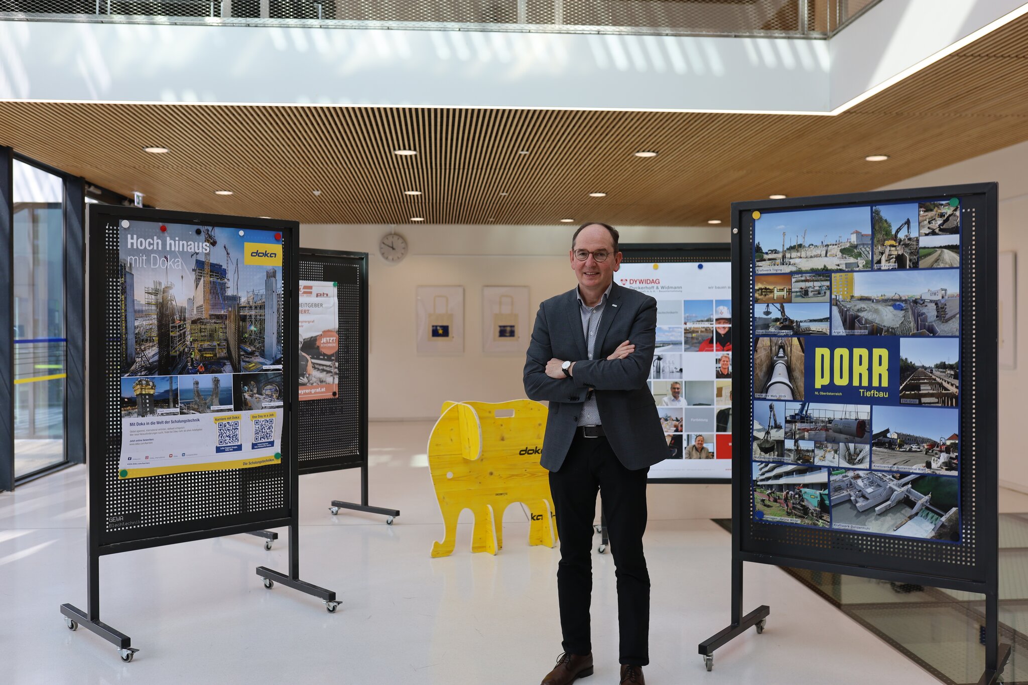 BILDUNG: Digital in die Zukunft - HTL1 Bau und Design - Linz