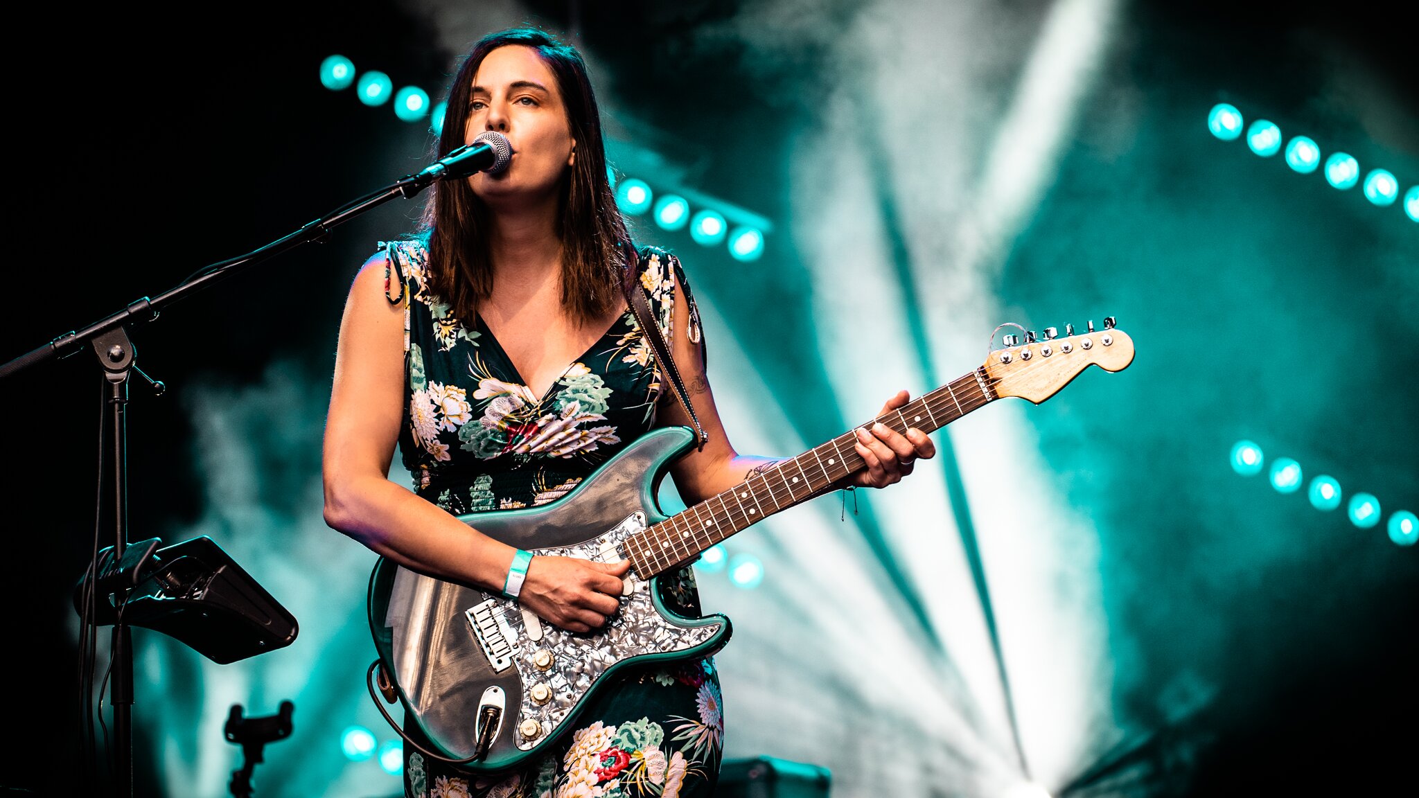 Neue Mini-LP: Mary Broadcast ist zurück auf der Bühne - Wien